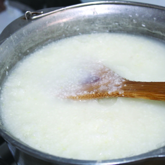 Ghomi – Traditional cornmeal dish from Samegrelo - GeorgianJournal