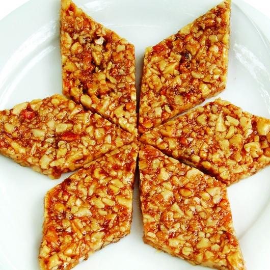 Gozinaki – Most favorite Georgian candy - GeorgianJournal